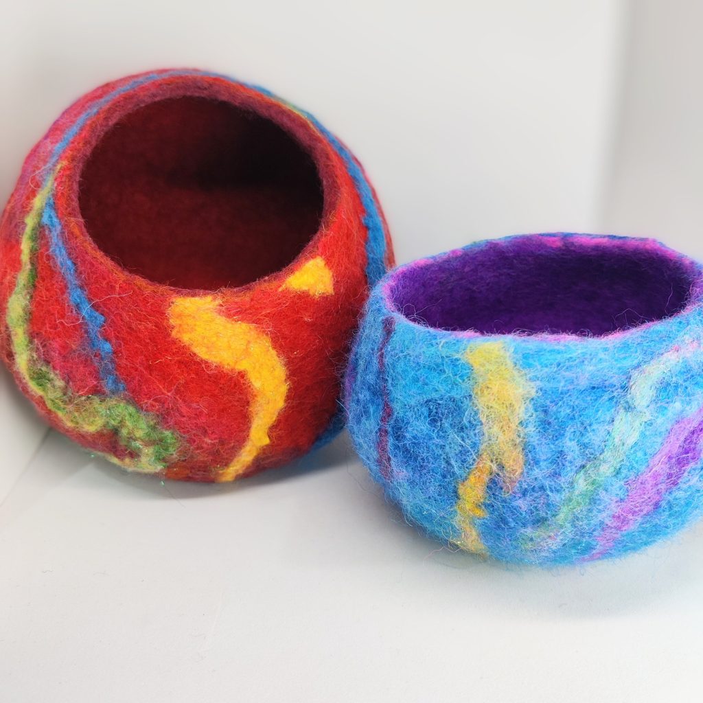 Hand Felted Nature Inspired Pods Workshop – WOVEN